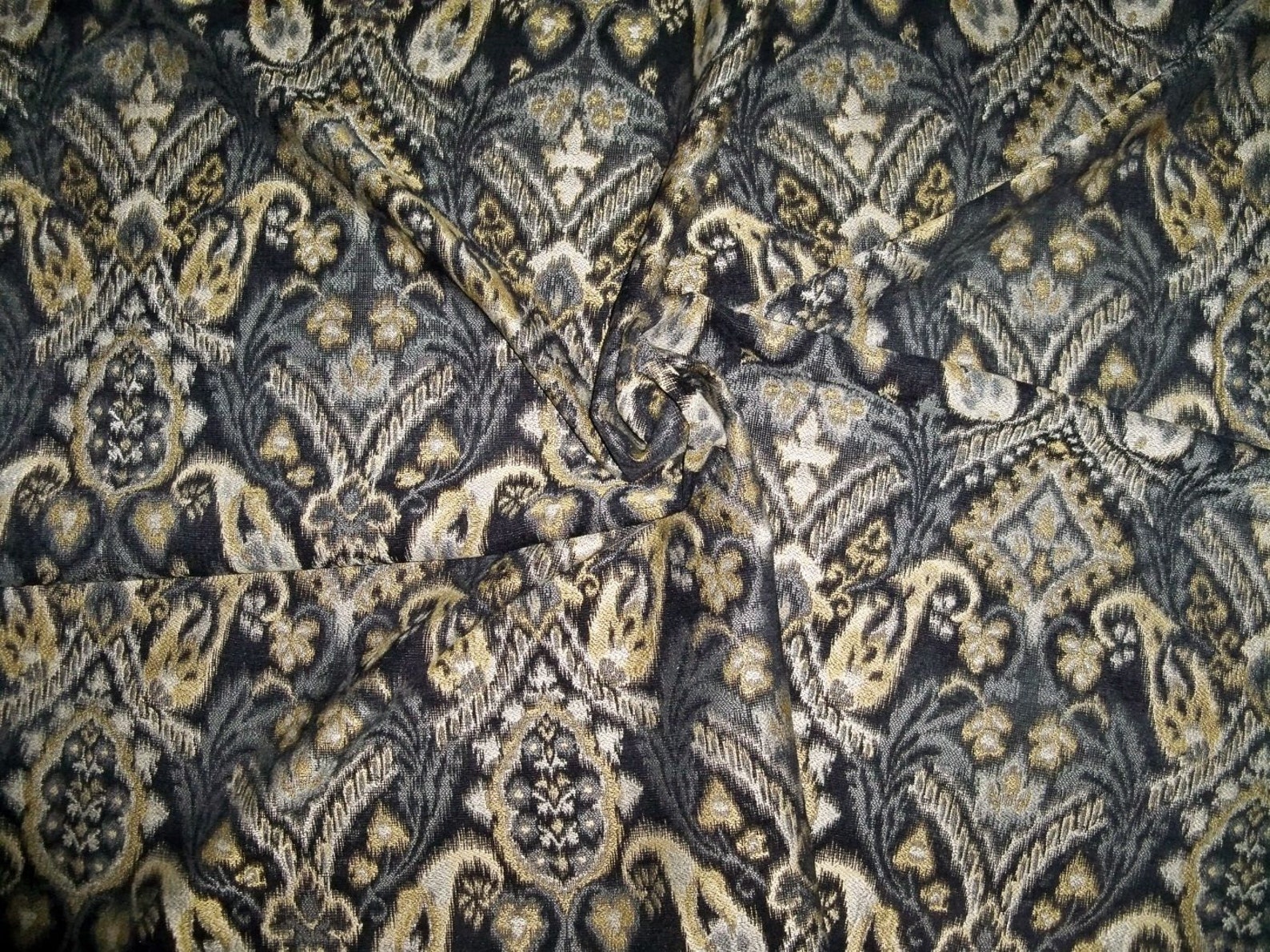 DESIGNER LUJEN Ikat Kilim Jacquard Chenille Fabric 10 Yard - Etsy