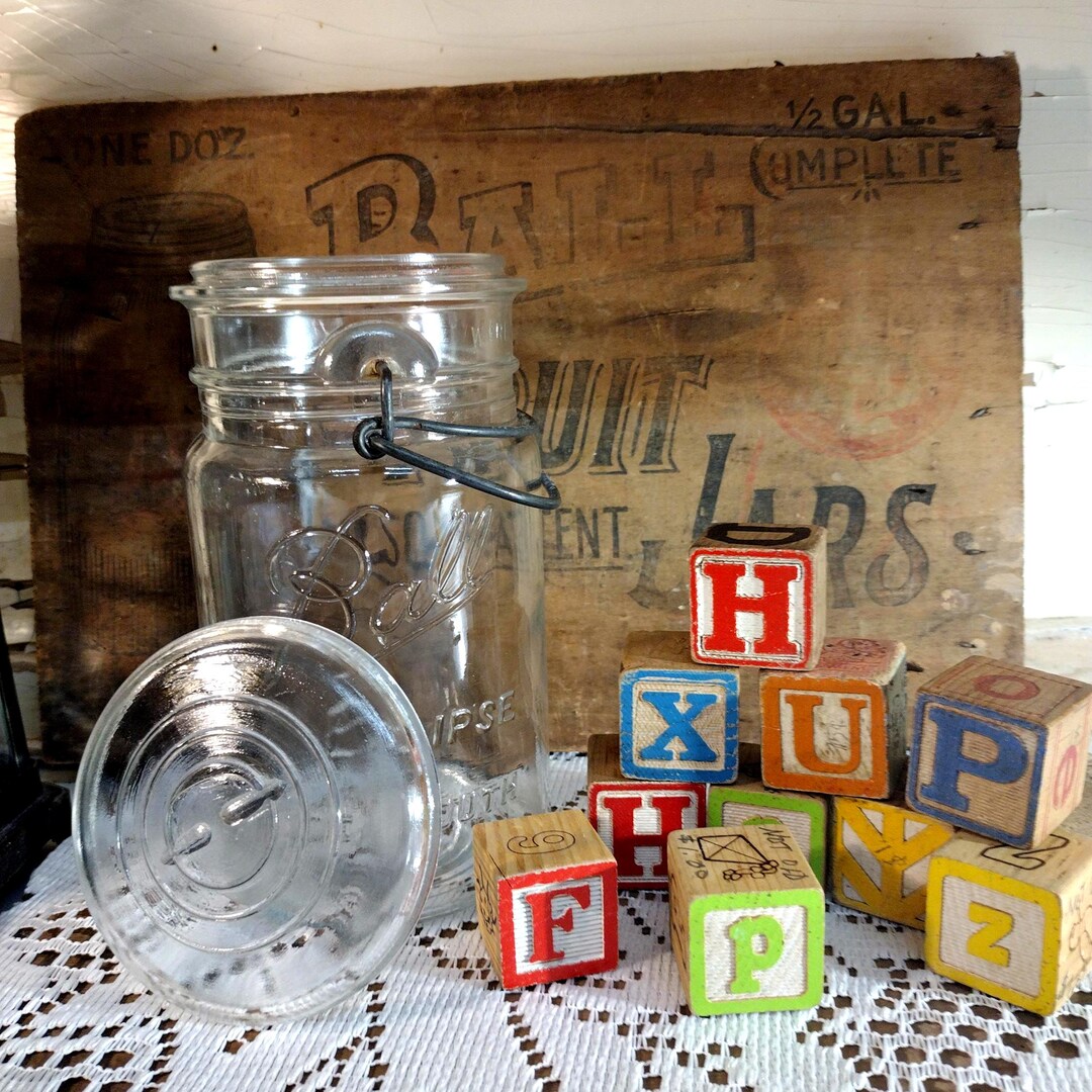 One Vintage IMPERFECT Ball Eclipse Clear Quart Sized Jar With Wire Bail ...
