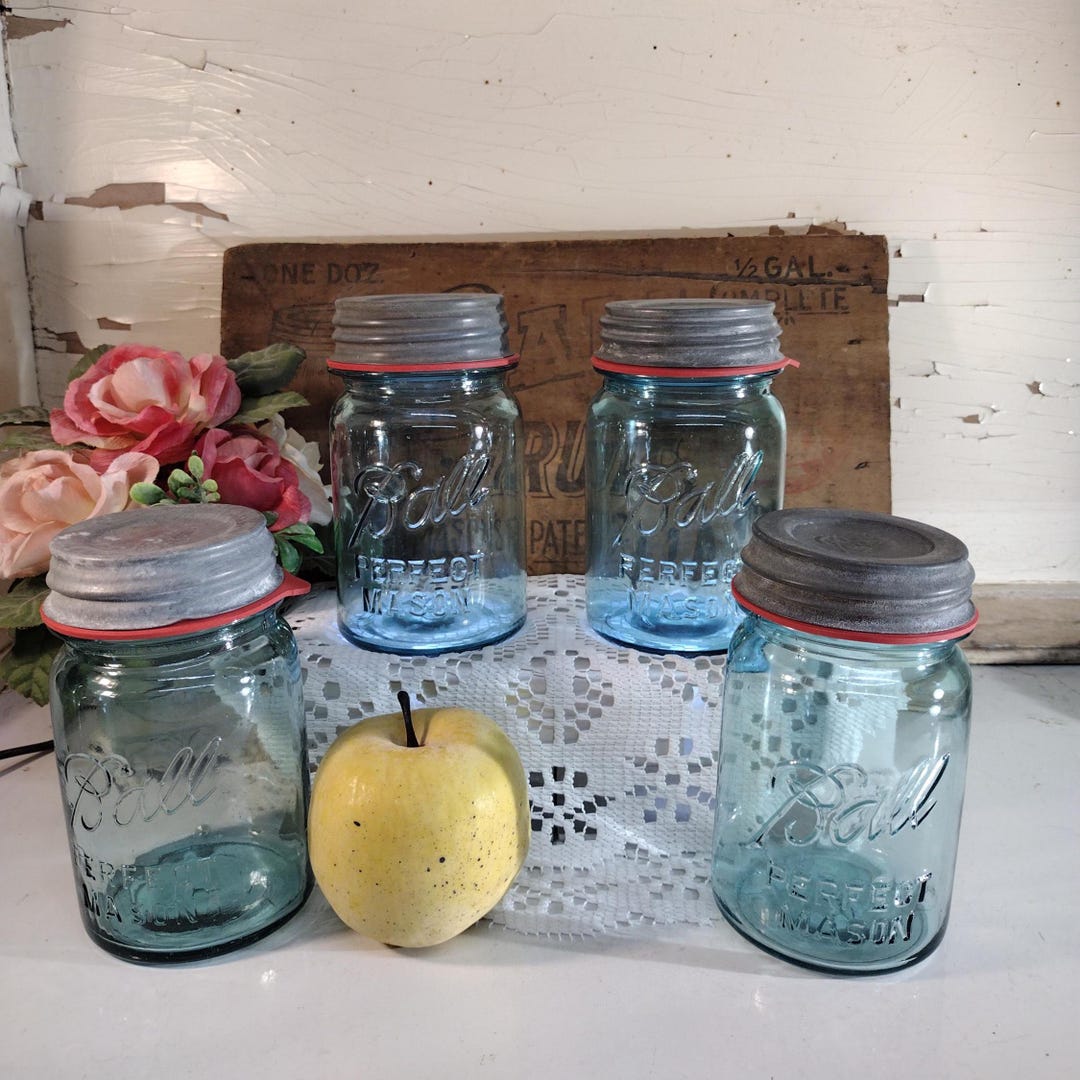 4 Vintage IMPERFECT Aqua Blue Ball Perfect Mason Pint Sized Jars With ...