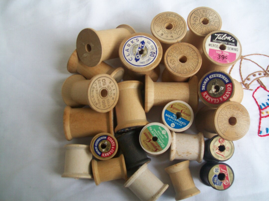 12 Vintage Wooden Thread Spools Various Sizes - Etsy