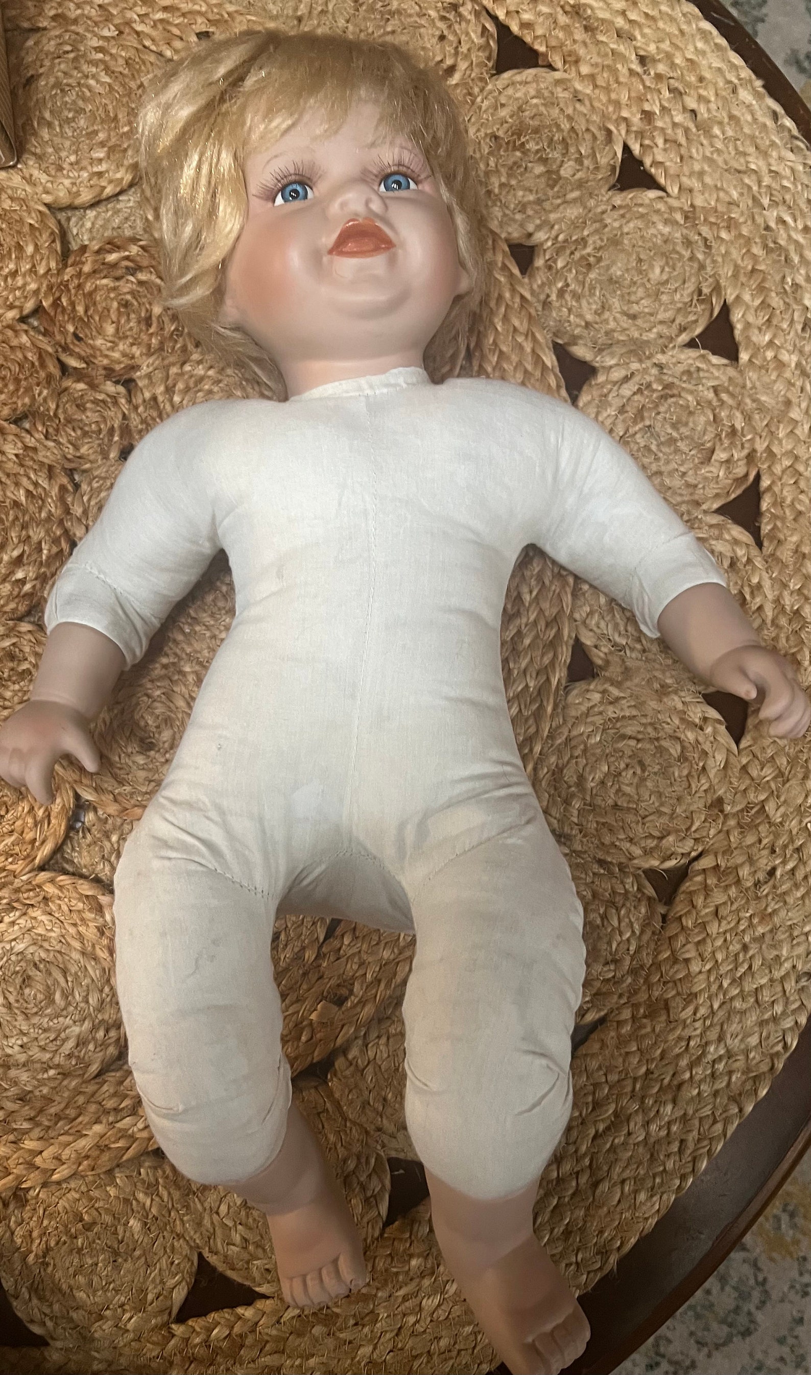 VTG Adorable 6M Size Blond Baby Doll Cathay Collection Porcelain W ...