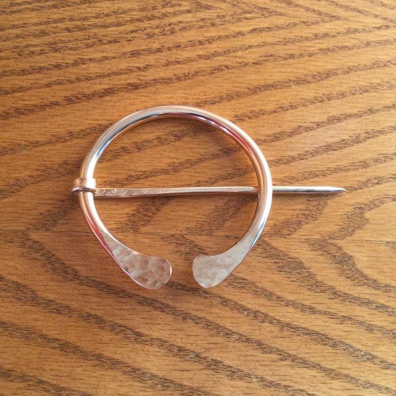 Penannular Brooch - Etsy