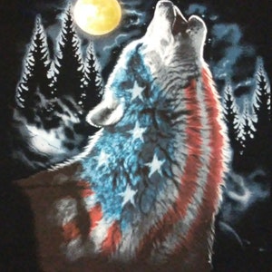 Patriotic Howling Wolf Flag Moon Graphic T-shirt, Unisex Graphic T ...