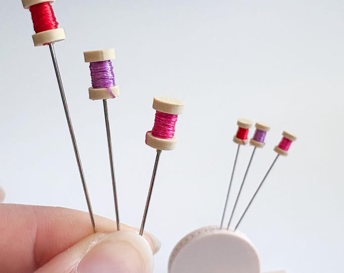 6 Pc Mini Thread Spool Sewing Pins Red White & Blue, Decorative Sewing ...