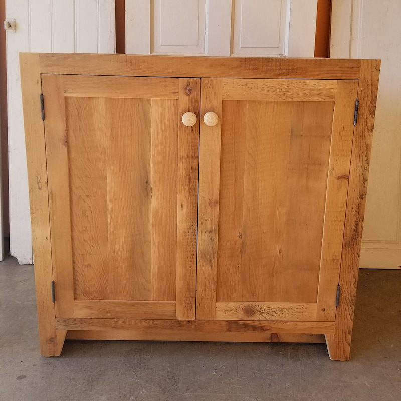 Farmhouse Vanity - Etsy