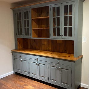 Farmhouse Stepback Hutch: Reclaimed Pine, Chestnut China Cabinet - Etsy
