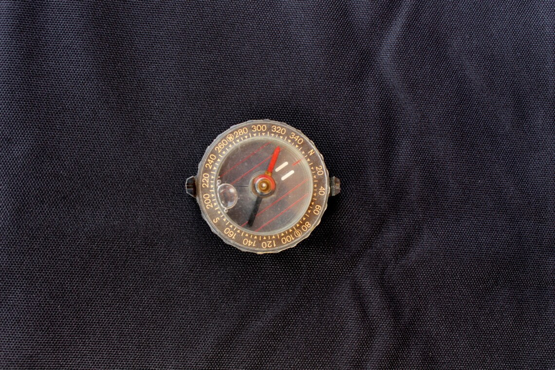 Vintage Compass Soviet Russian Compass Collectibles Retro - Etsy