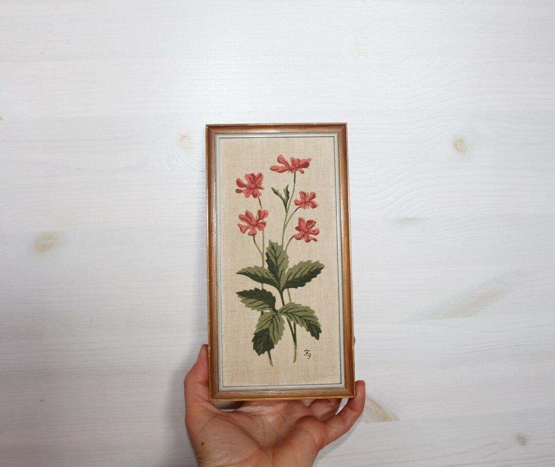 Fieldberry Wall Art Rubus Arcticus Framed Handprinted Swedish Wall ...