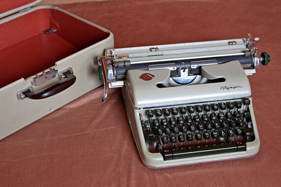 SUPERBLY WORKING Olympia Typewriter Wide Carriage 17 - Etsy