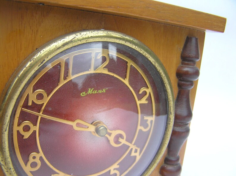 Soviet Vintage Clock Mechanical Clock Wind up Soviet Clock - Etsy