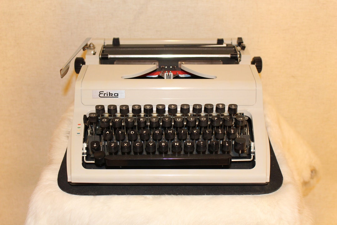 Erika Working Typewriter Vintage Typewriter Erika With a Case Portable ...