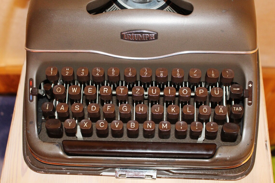 Triumph Perfect PERFECTLY WORKING Typewriter Vintage - Etsy