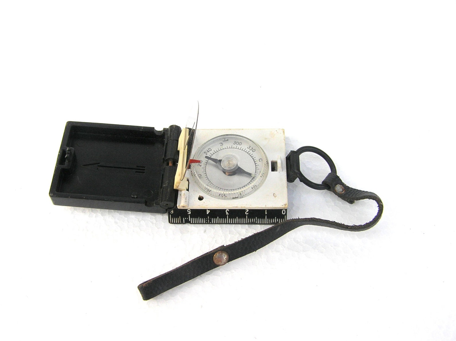 Pocket Compass Soviet Vintage Compass Turist 2 Old Compass - Etsy