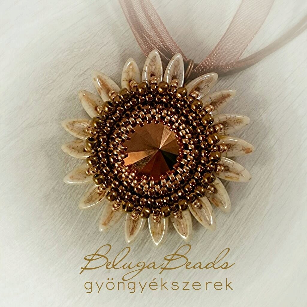 TUTORIAL of the Stephanie Pendant Phase Photos - Etsy