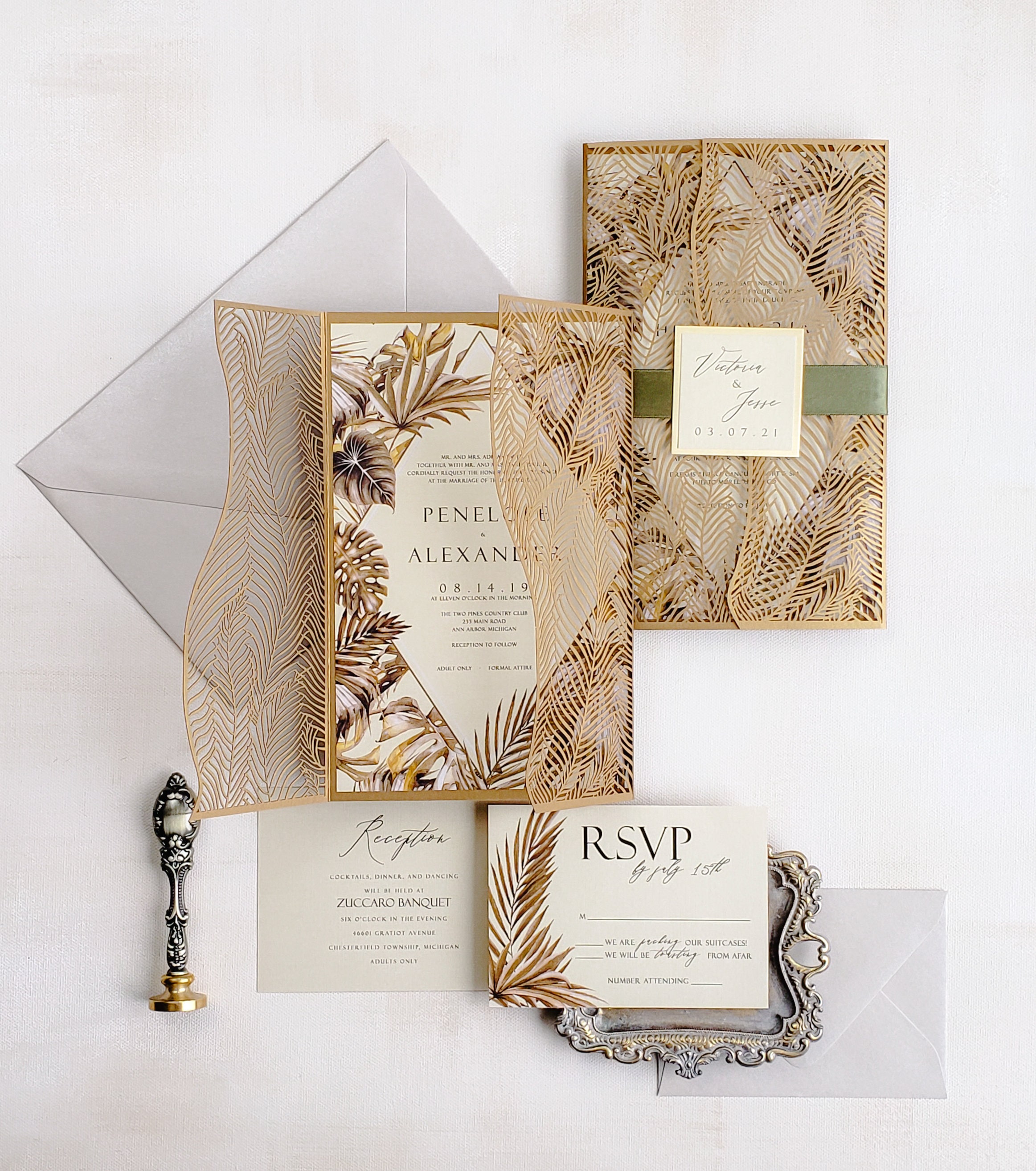 Extravagant Wedding Invitations