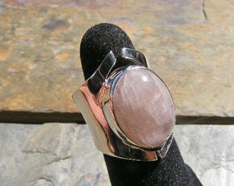 Pink Beryl Ring - Etsy