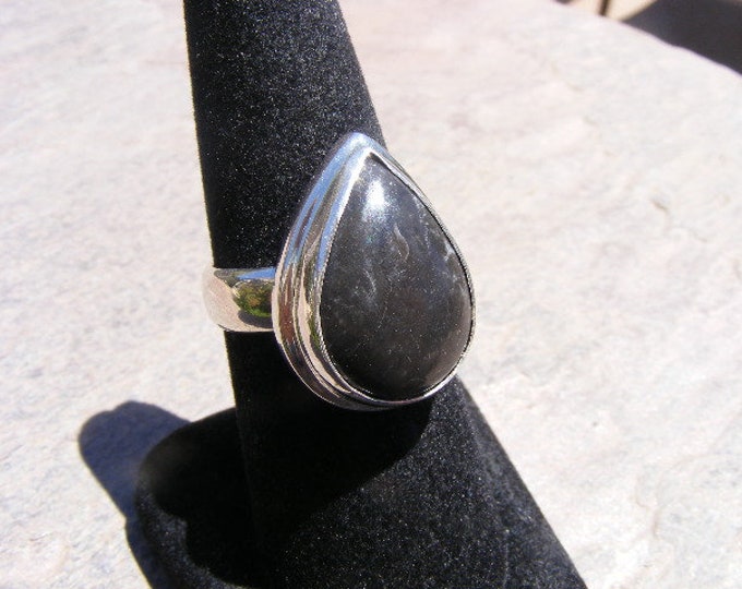 Solid Gold Stacking Ring, Melanite Garnet Rose Cut Gold Stacking Ring ...