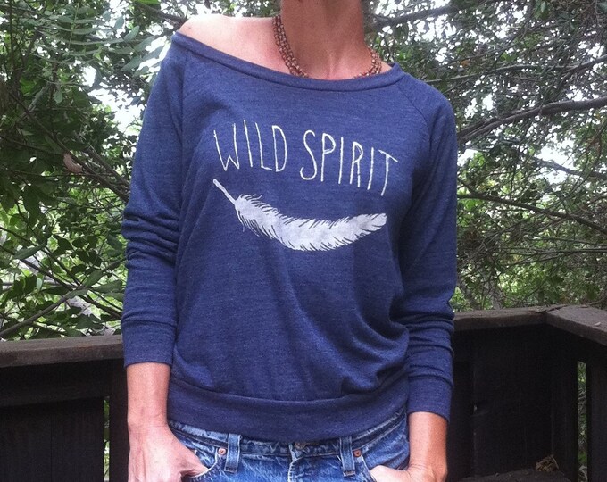Wild Spirit Feather Slouchy Cropped Raglan Navy Pullover - Etsy