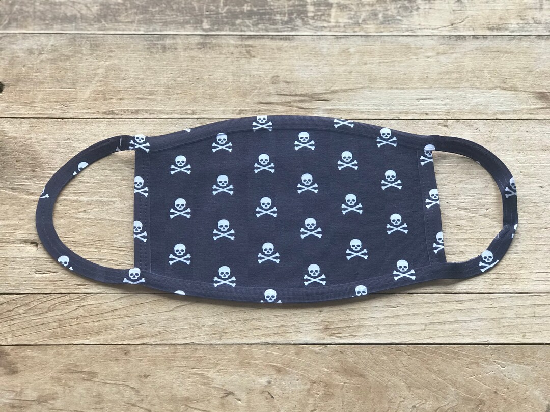 Skull & Cross Bones Face Mask | Black and White | Men's Face Mask ...