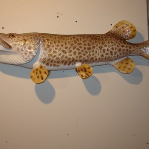 43" Muskellunge Replica Hand Made Sculpture Carving Northern Pike ...