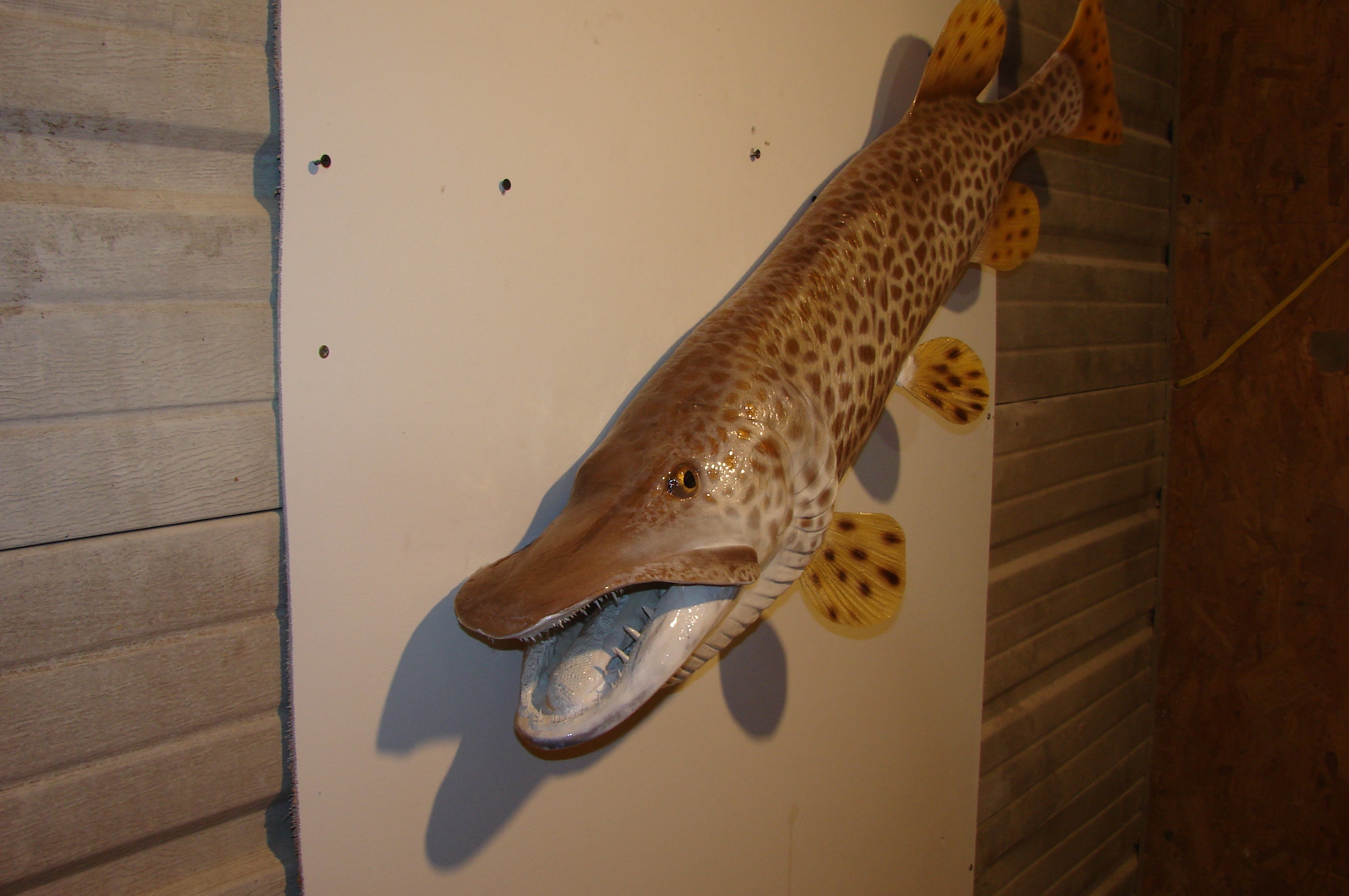 43" Muskellunge Replica Hand Made Sculpture Carving Northern Pike ...