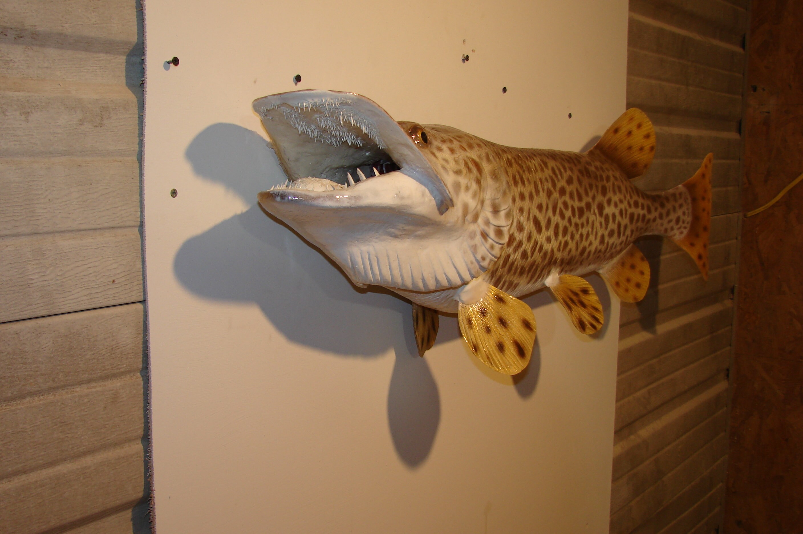 43" Muskellunge Replica Hand Made Sculpture Carving Northern Pike ...