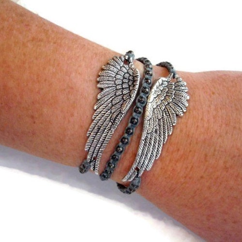 Angel Wing Bracelet silver Wing Pendant GORGEOUS - Etsy