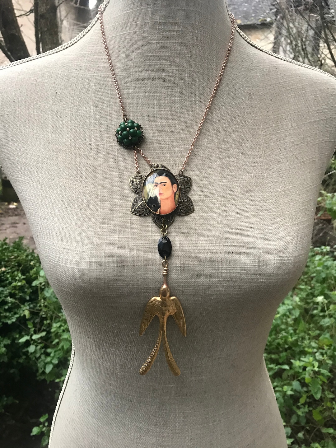 Long Necklace Frida Kahlo Retro Green and Gold Brass and Swarovski ...