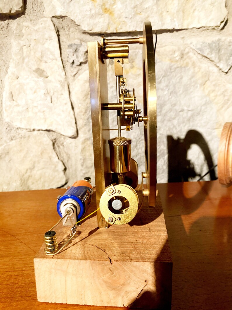 Vintage Electro Mechanical Clock Mounted in Rustic Walnut Base - Etsy