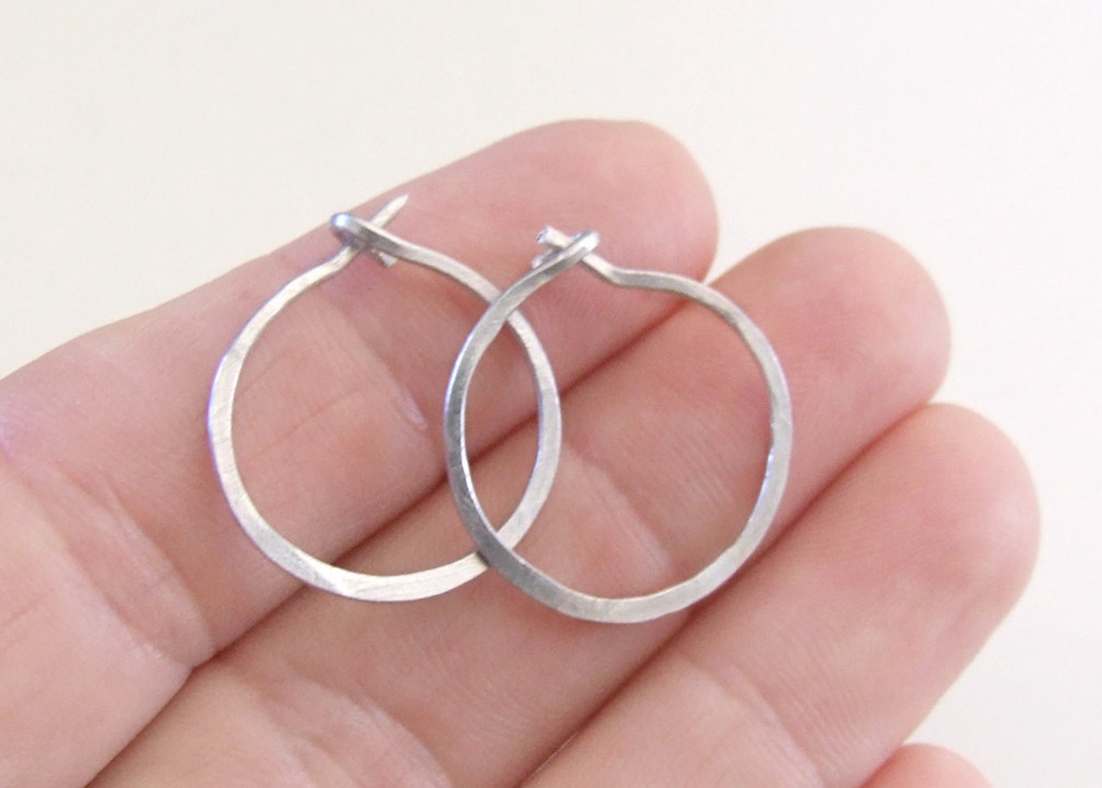 Titanium or Niobium Hoops Small Hoop Earrings Eco-friendly - Etsy