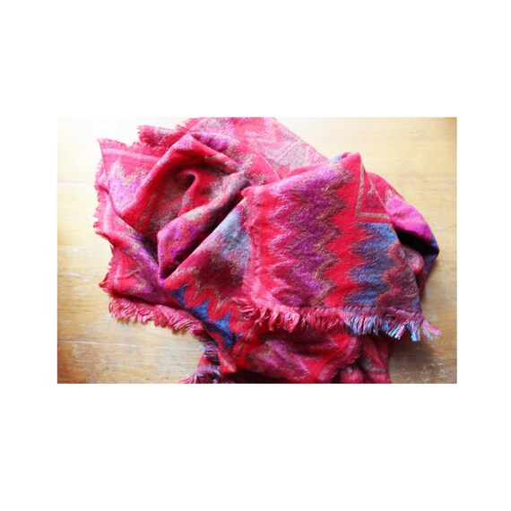 soft woven silk and wool Ruby waves long and wide sca… - Gem