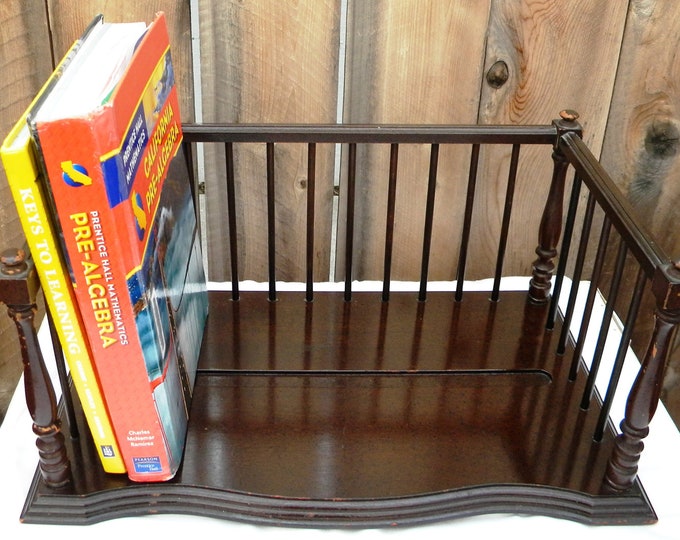 Vintage THE AMERICAN HERITAGE Fiddle Rail Book Rack - Etsy