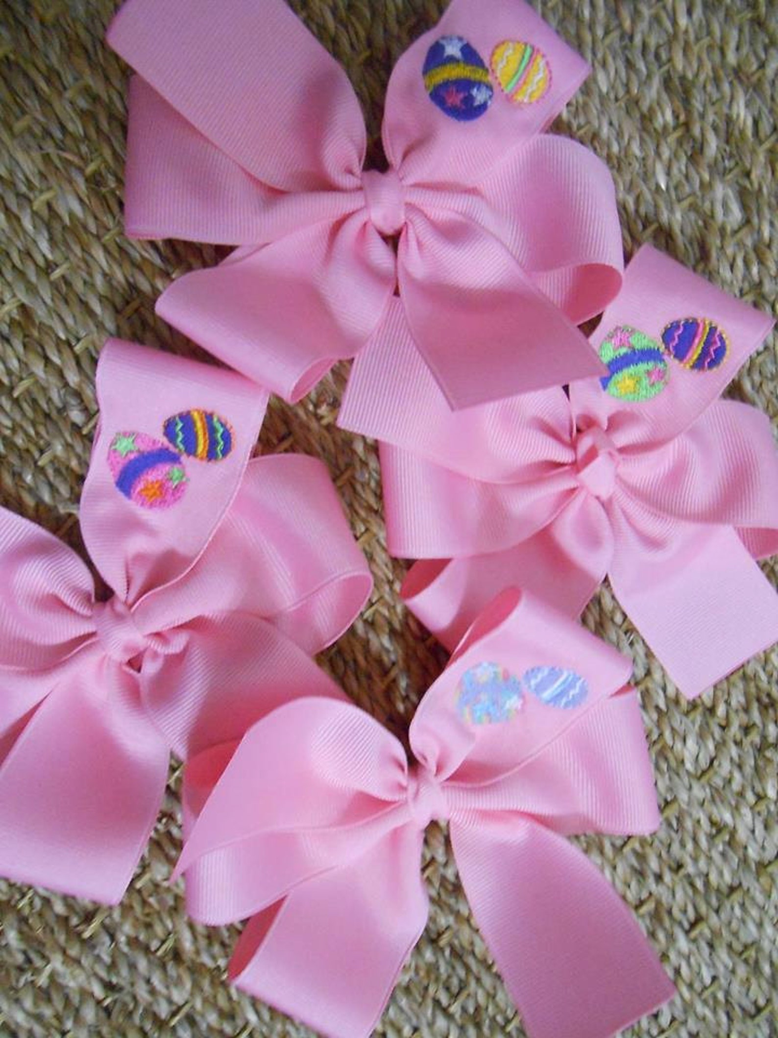 Easter Hair Bow/easter Egg Hair Bow/easter/easter Eggs/spring Hair Bow ...