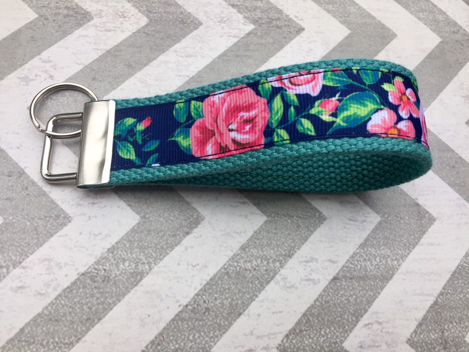 Floral Key Fob/flower Key Fob/floral Wristlet/floral Keychain/flowers ...