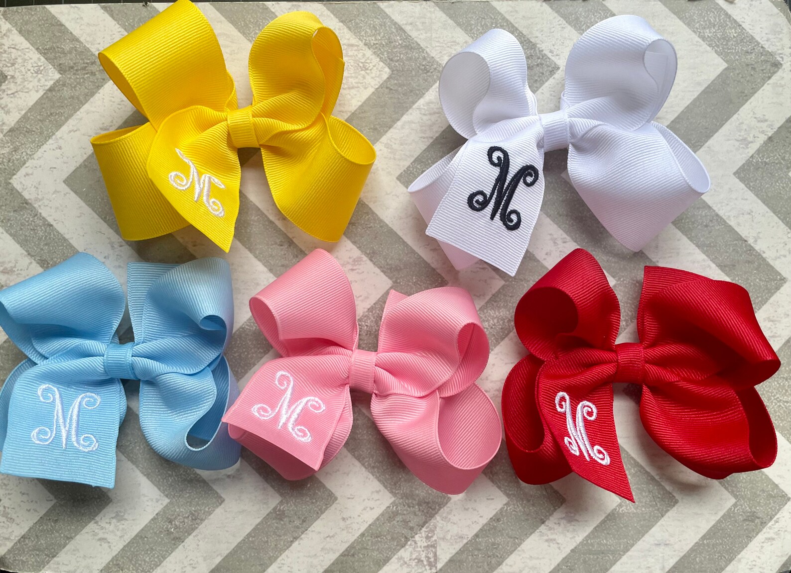 Set of 5 Monogrammed Boutique Hair Bows-you Choose Colors/boutique Hair ...