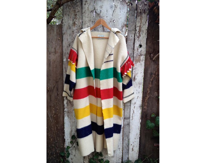 Vintage 1980s // 1980s Hudson Bay Hooded Capote // Long Hunter Wool ...