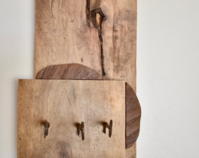 Rustic Wall Decor, Antique Key Holder, Vintage Key Holder, Rustic Wall ...