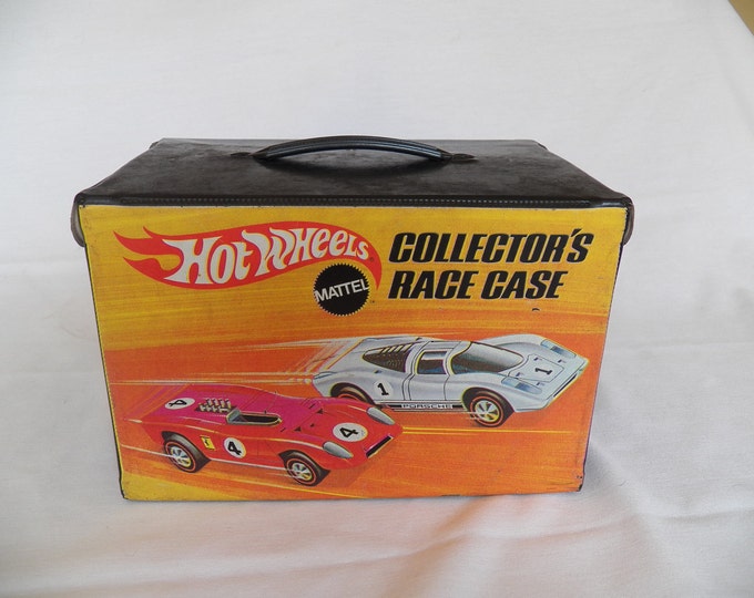 Vintage Hot Wheels Collector's Race Case Holds 48 Cars Matel 1969 Die ...