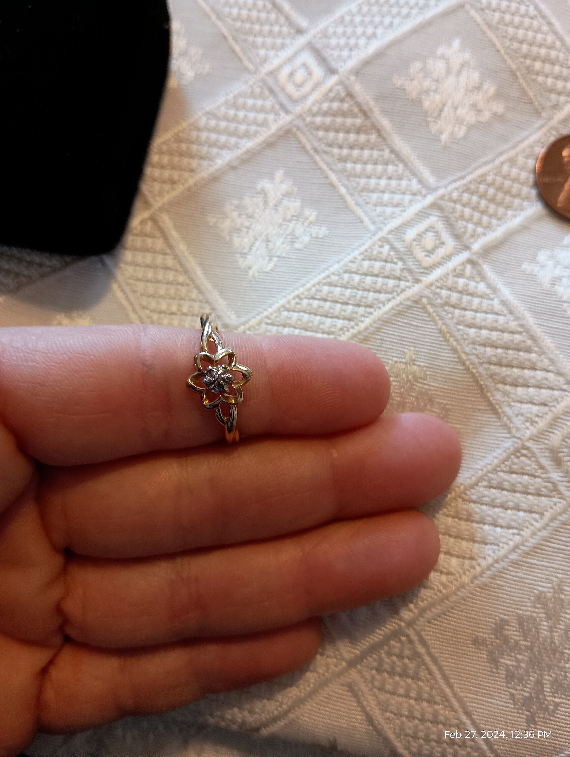 10k Flower Ring by JCM size 7 - Etsy
