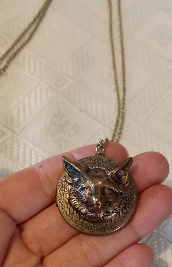 Vintage antique brass fox locket - Gem