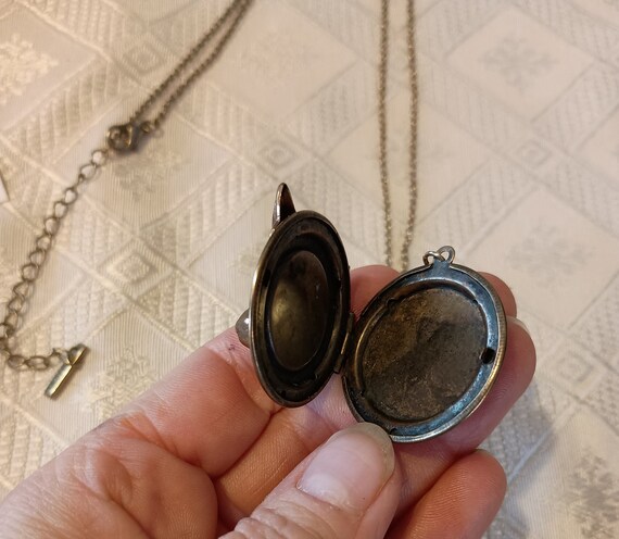 Vintage antique brass fox locket - Gem