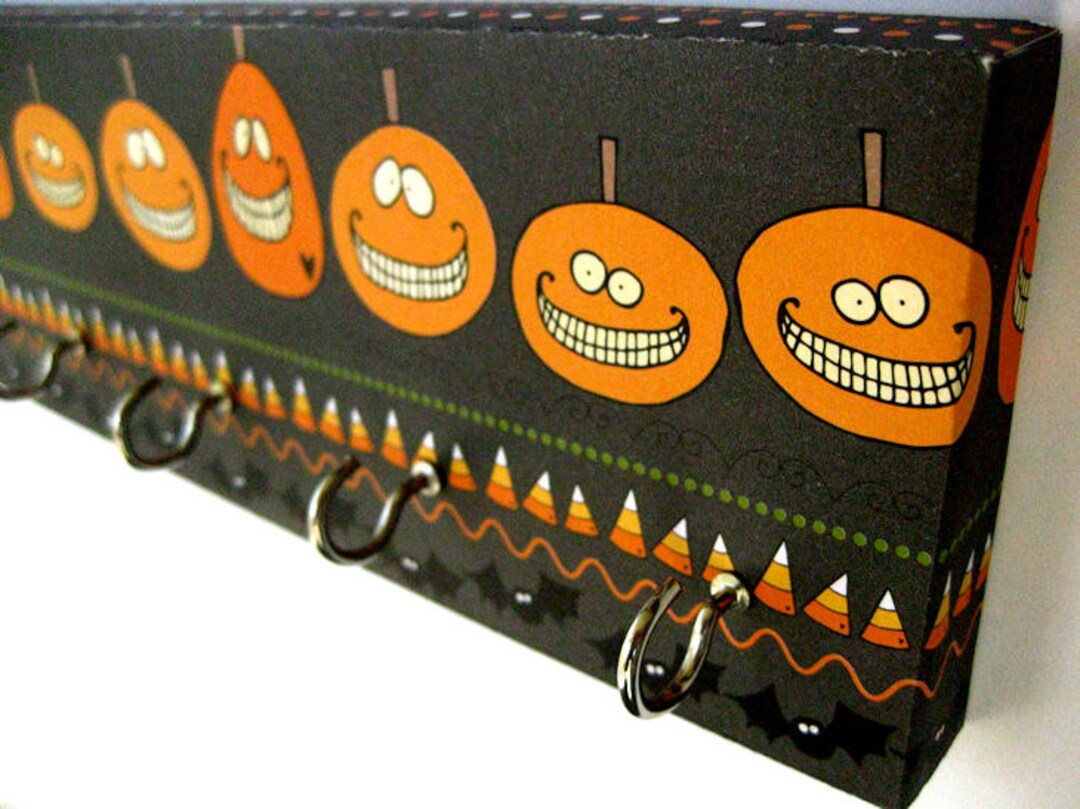 Halloween Pumpkin Key Rack or Jewelry Holder, Black and Orange ...