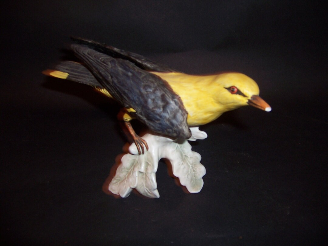 1967 W. Goebel Yellow Porcelain Bird - Etsy