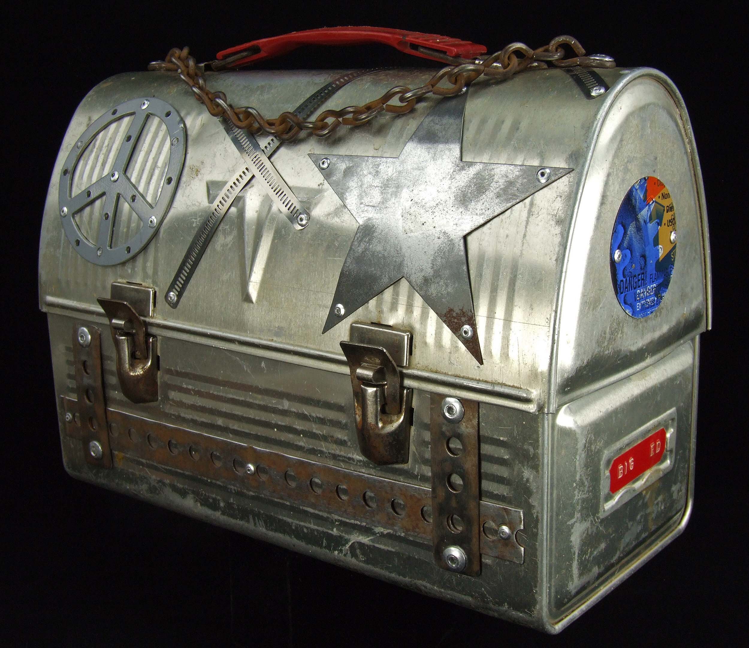 Steampunk Industrial Vintage Lunch Box Lunchbox Chain, Peace Sign ...