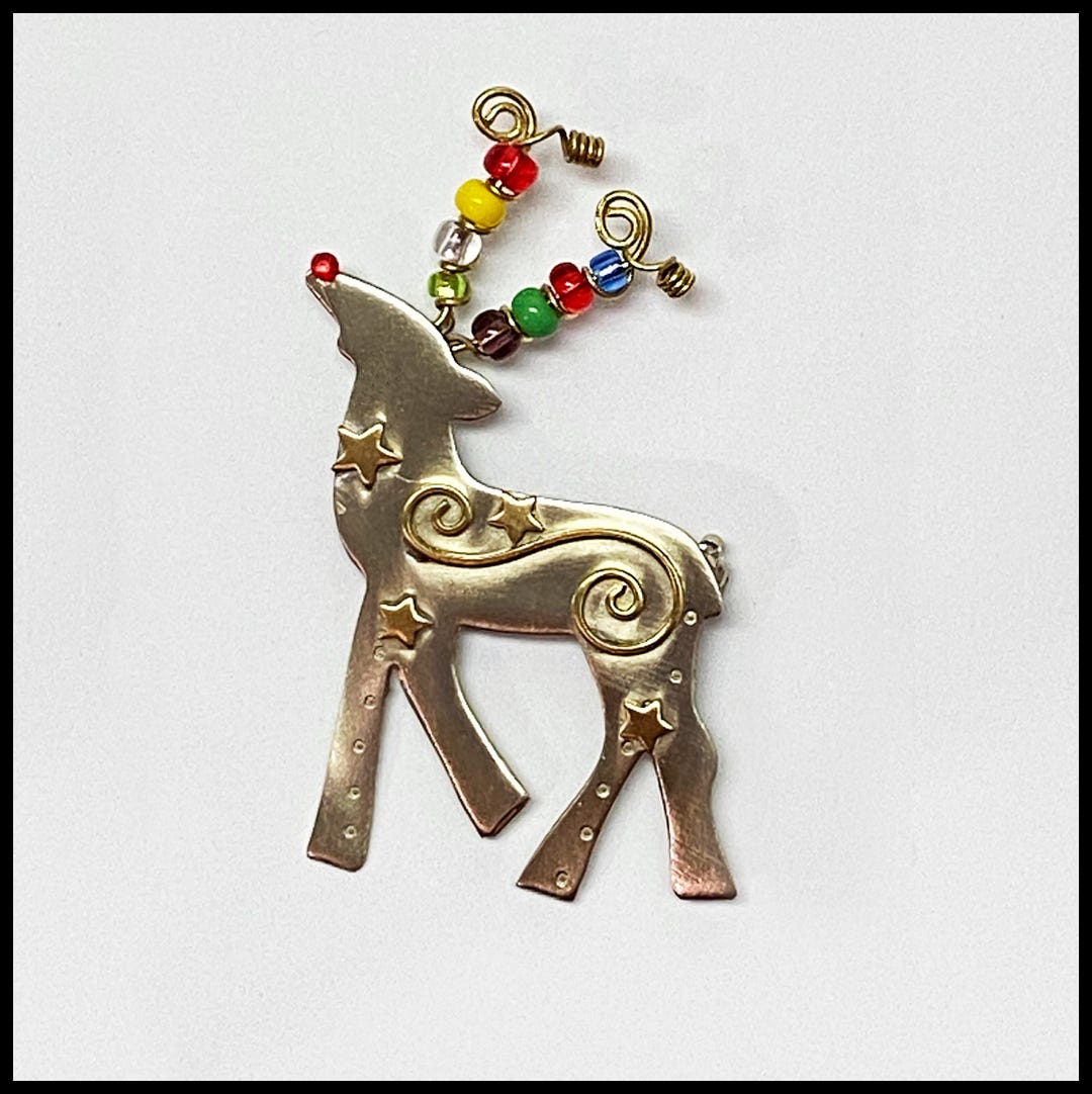 Reindeer Pin / Beaded Antler Reindeer Pin / Christmas Jewelry / Holiday ...