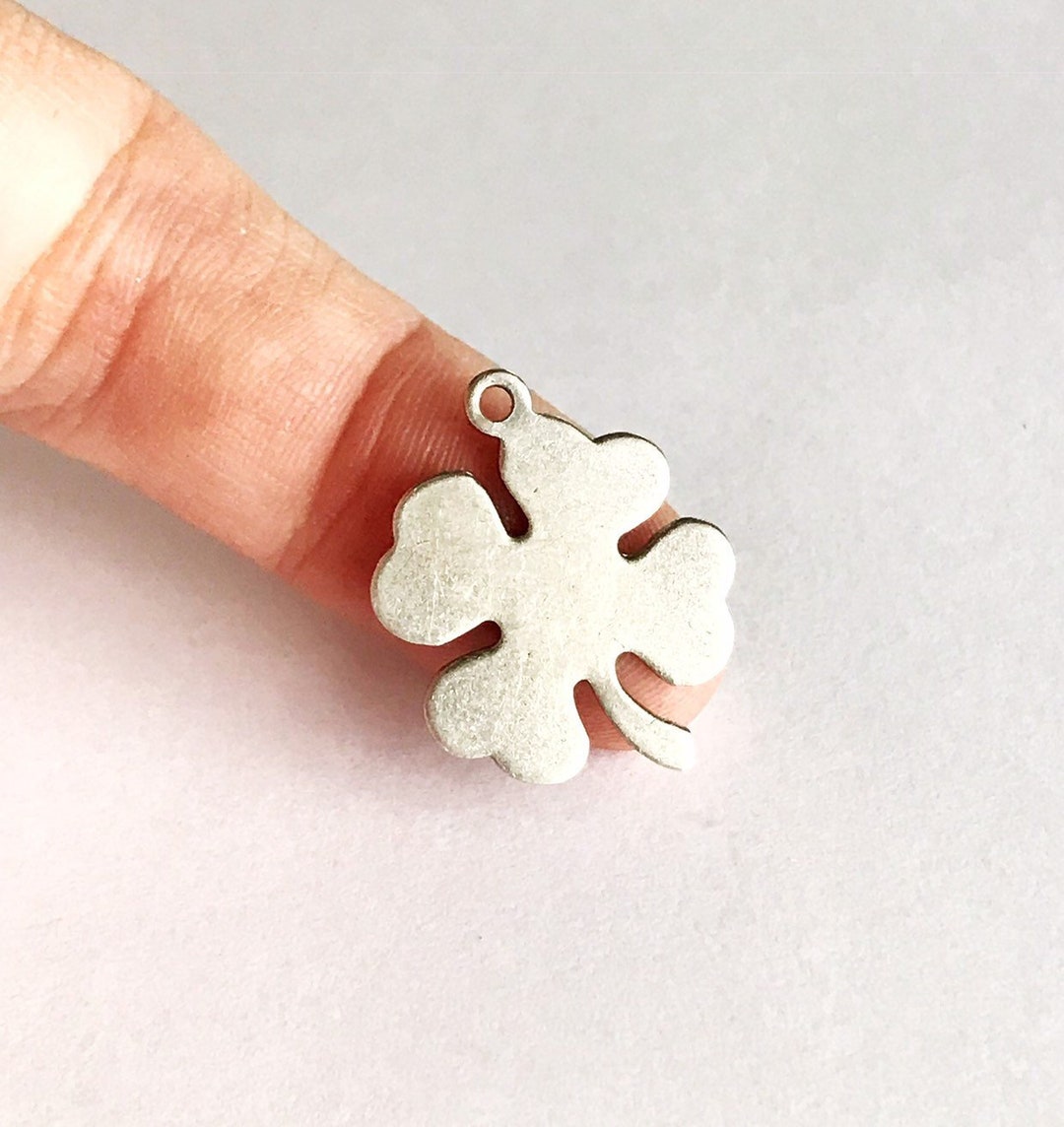 Cuatro hojas trébol charm plata esterlina charm good luck - Etsy España