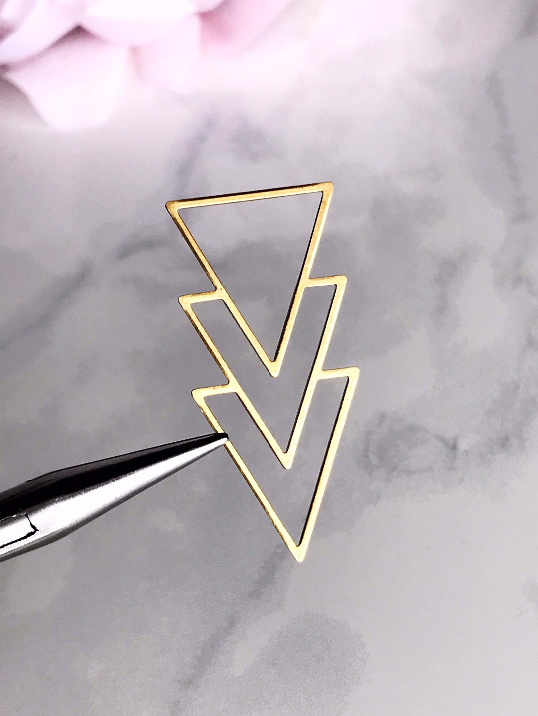 Brass Chevron Pendants: Triangle Arrowhead Jewelry Findings (4 Pcs) - Etsy