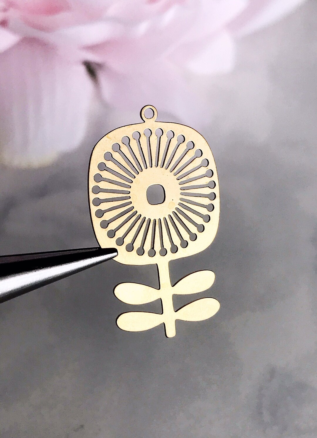 Brass Sunflower Charm Pendant: Spring Jewelry Supply (2 Pcs) - Etsy
