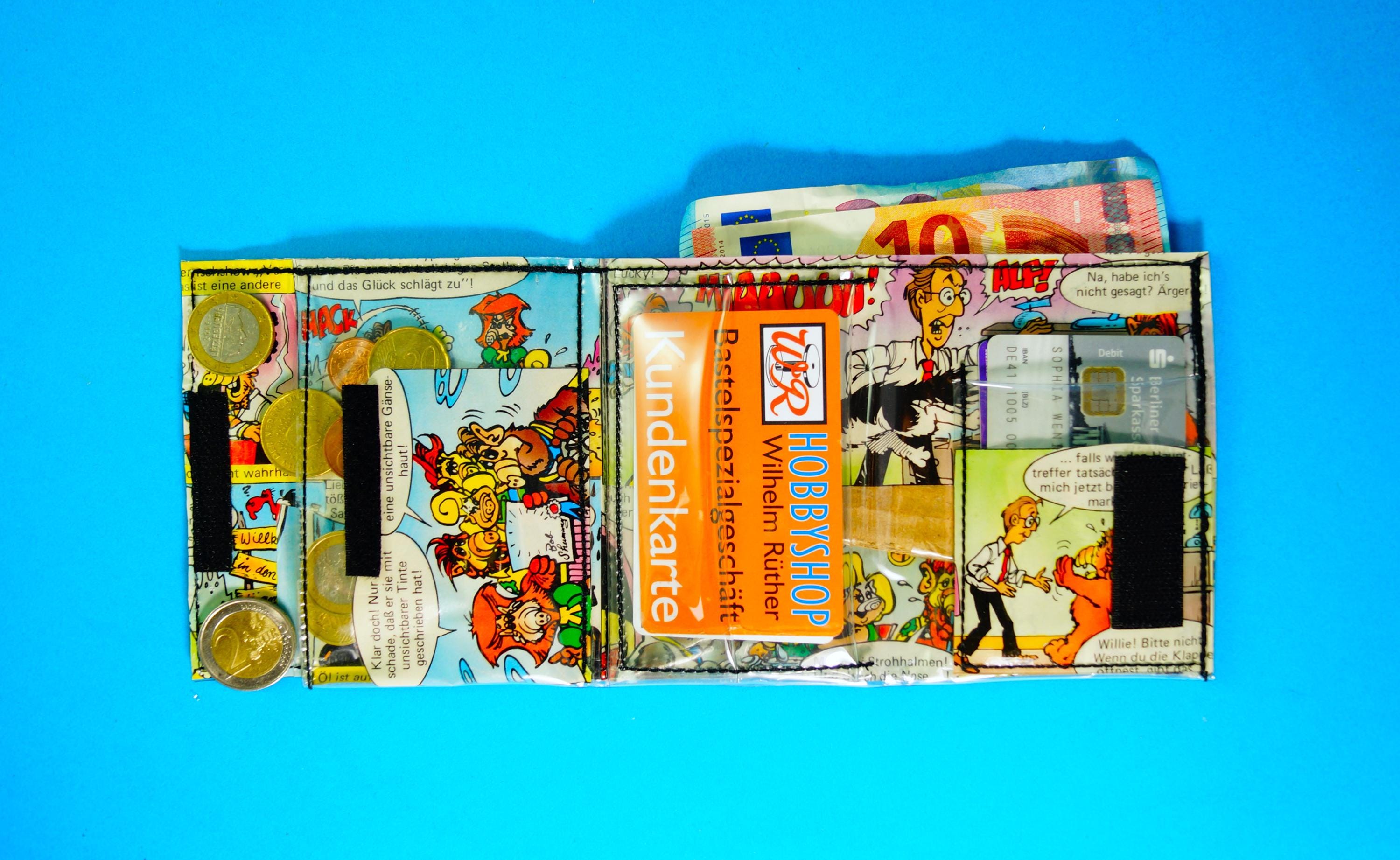 ALF Wallet 90's Comic Upcycling Unique Piece - Etsy