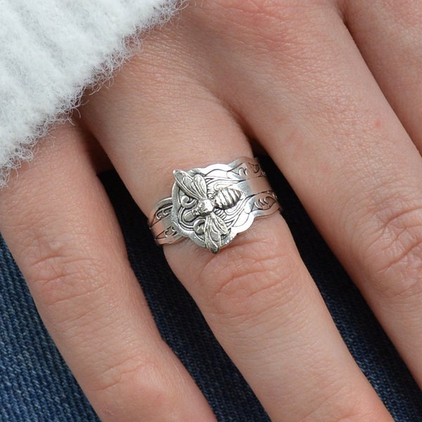 Silver Bee Ring - Etsy